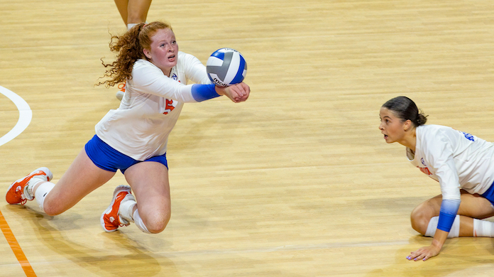 NCAA volleyball: Stanford prevails at Florida; big stats for UTRGV ...