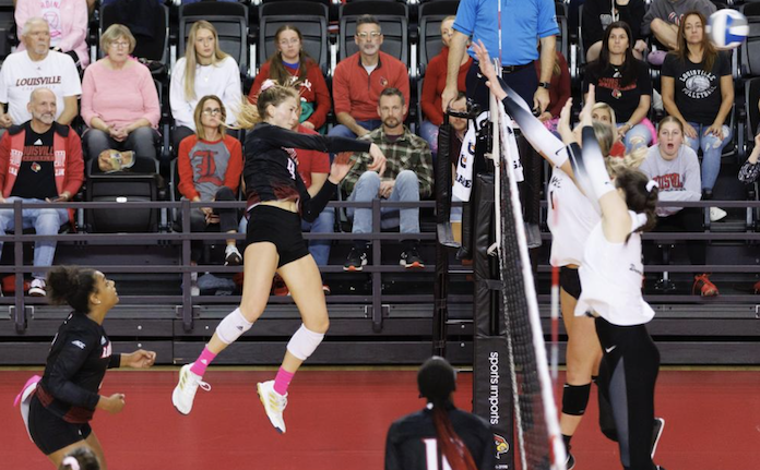 NCAA volleyball: McCutcheon to leave MN; MD sweeps Purdue; UW, Oregon ...
