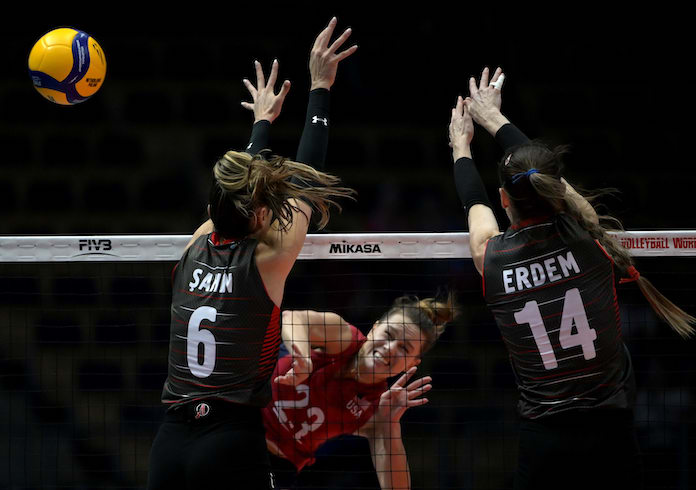 USA women beat TÃ¼rkiye in four in FIVB Worlds - Volleyballmag.com
