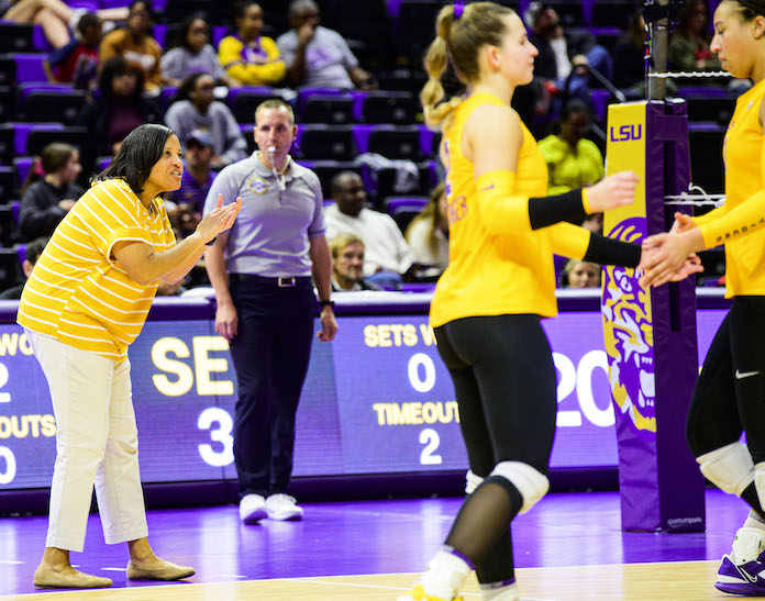 NCAA volleyball tidbits: Bowling Green(s), Louisiana, Rehr, tiny ...