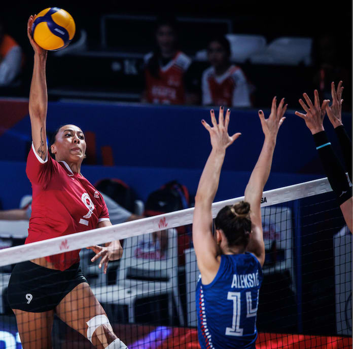 USA staves off Türkiye to finish 4-0 in first round of Volleyball ...