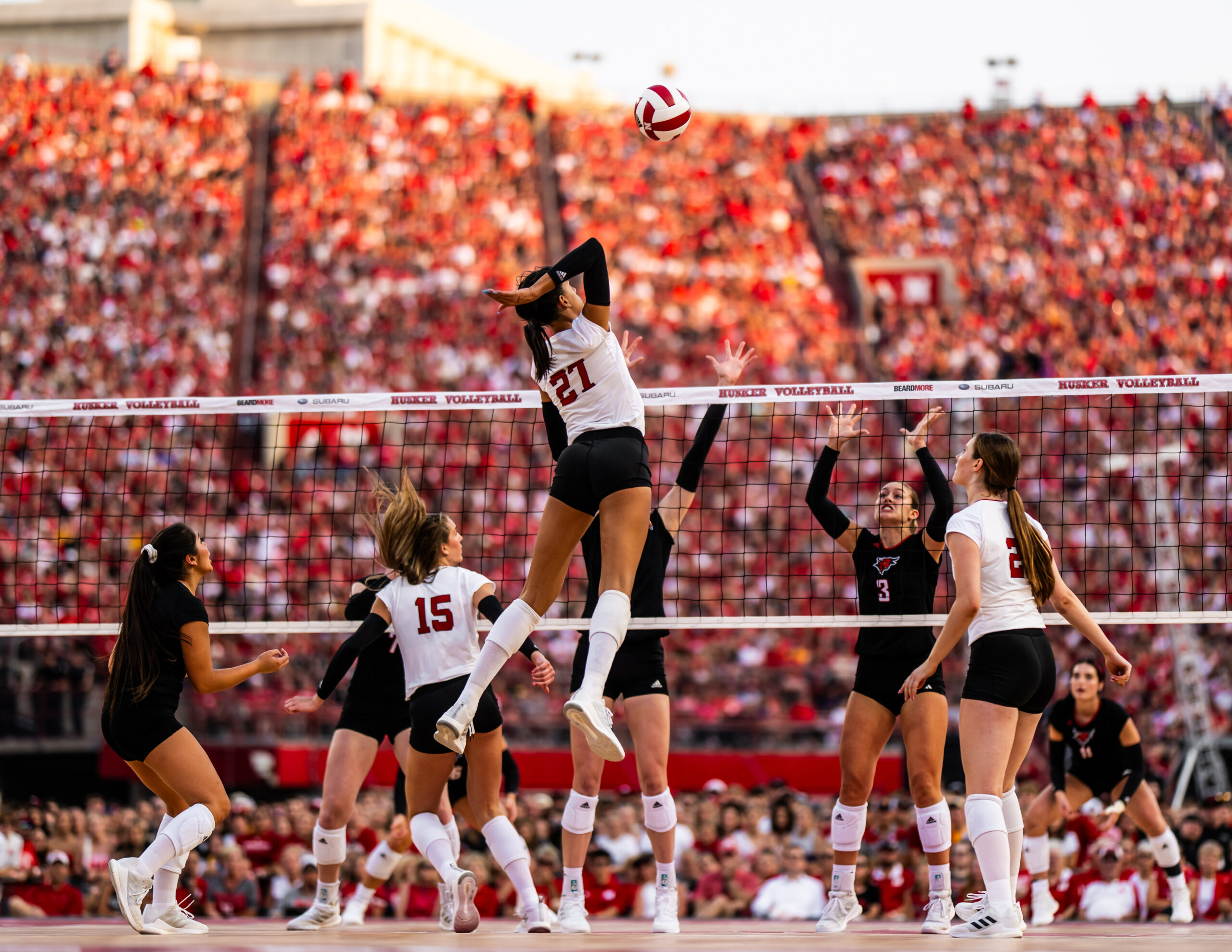 Photo gallery: Matt Smith's best shots from Nebraska Volleyball Day ...
