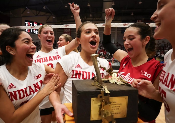 NCAA volleyball: Big wins for IU, K-State; Omaha, UCF roll on; Peacocks fall short ...