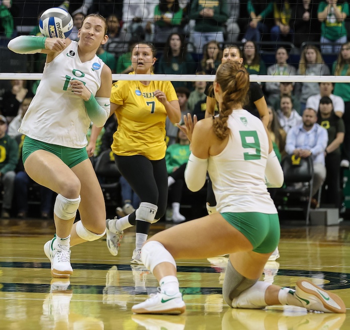 NCAA volleyball: WMU thumps Auburn as No. 7 seeds lose; no major upsets ...