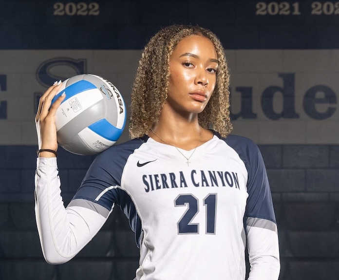 Girls club volleyball Dream Team: Flynn, Osunsanmi, Antoine-Dillon ...